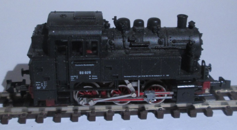 R/ 23200 BR 80 – Piko-N-Bahn